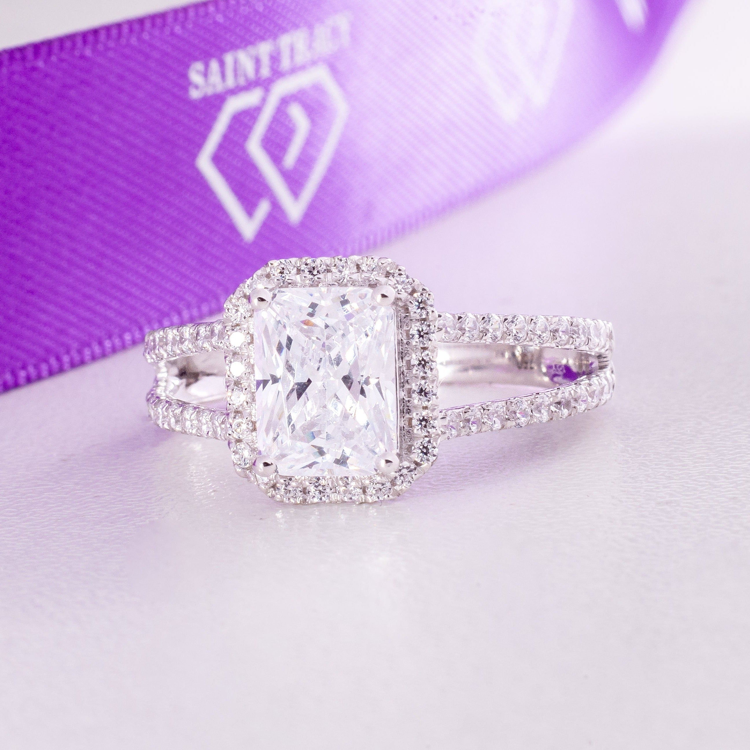 Nova 18Karat White Gold Engagement Ring – Saint Tracy