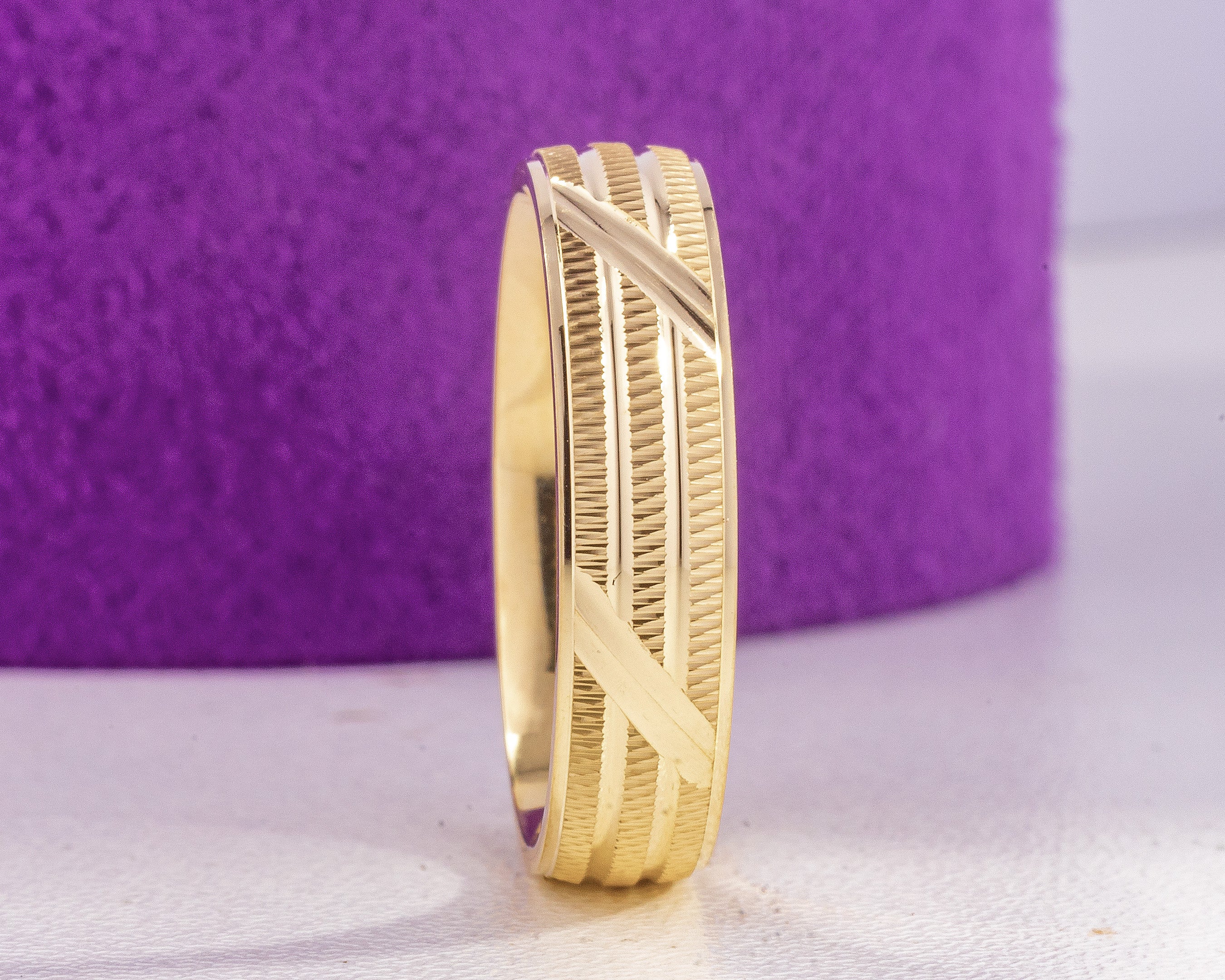 Kenzo 18Karat Yellow Gold Wedding Band – Saint Tracy
