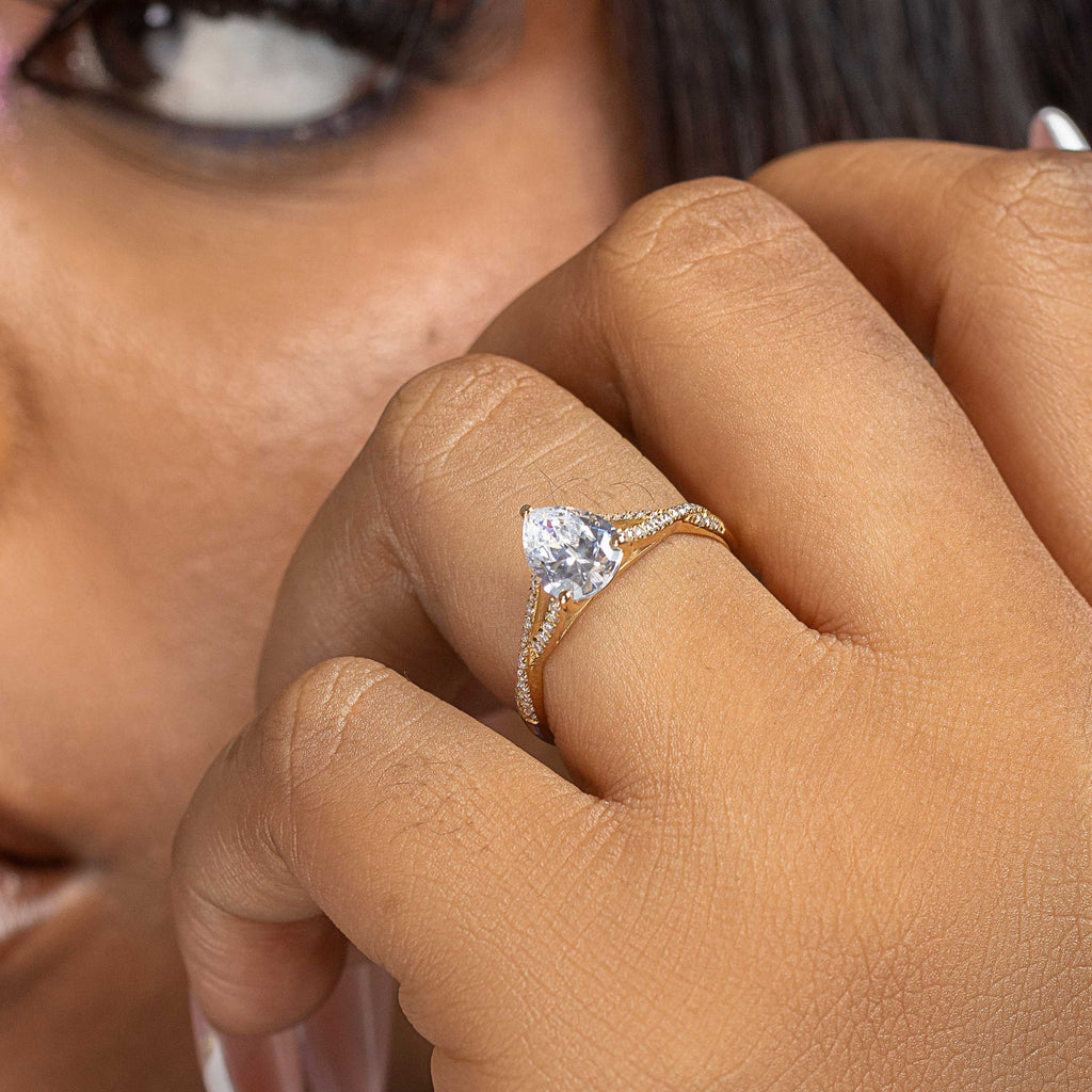 Sarah Pear 10Karat Yellow Gold Engagement Ring – Saint Tracy